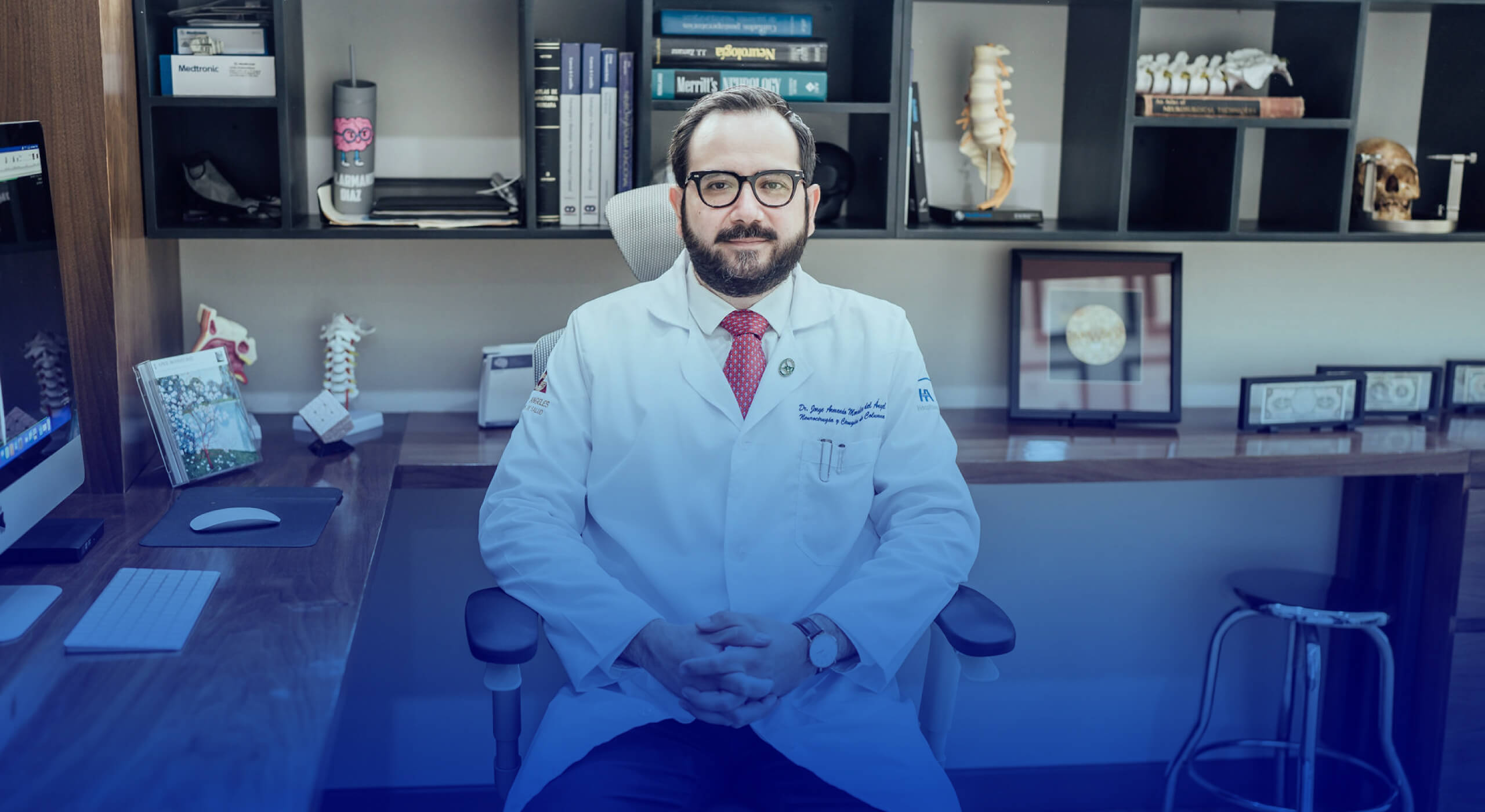 Dr. Morales del Angel - Neurocirujano de cirugía de columna